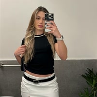 livia jacob (@livjcb) on SnackVideo