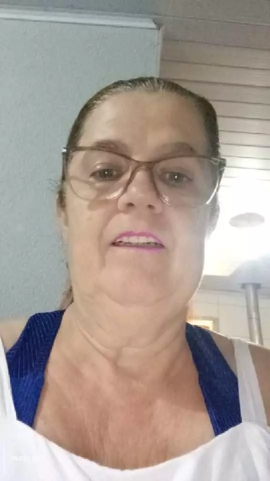 Maria Alves oficial Levi12hr`s Live on Kwai