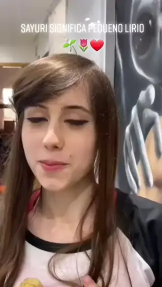 Sayuri falando sobre ser trans e ter escolhido seu nome
