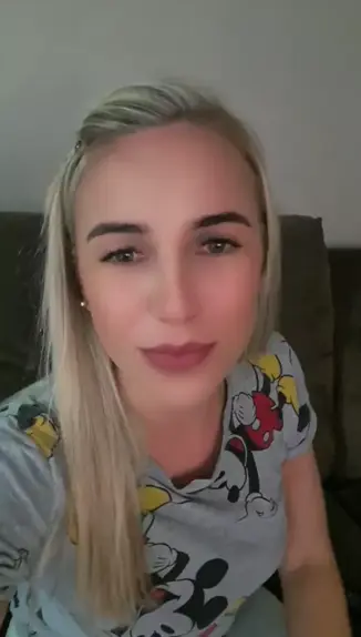 quando o Mucilon fala em assumir o namoro 🤣