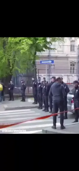 Kosta Kecmanovic - Garoto de 14 anos que matou 8 alunos que o estavam ...