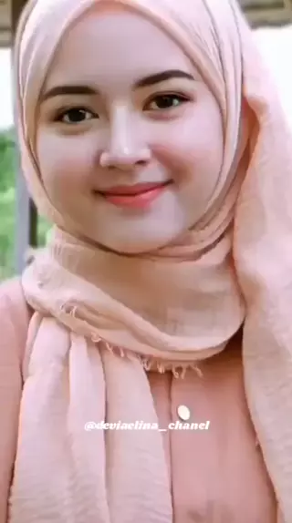 biodata lengkap elina devia | Discover