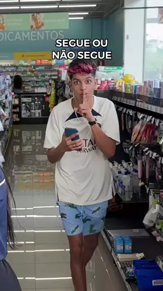 Emily Vicky Off no Instagram: A Mysterious Case