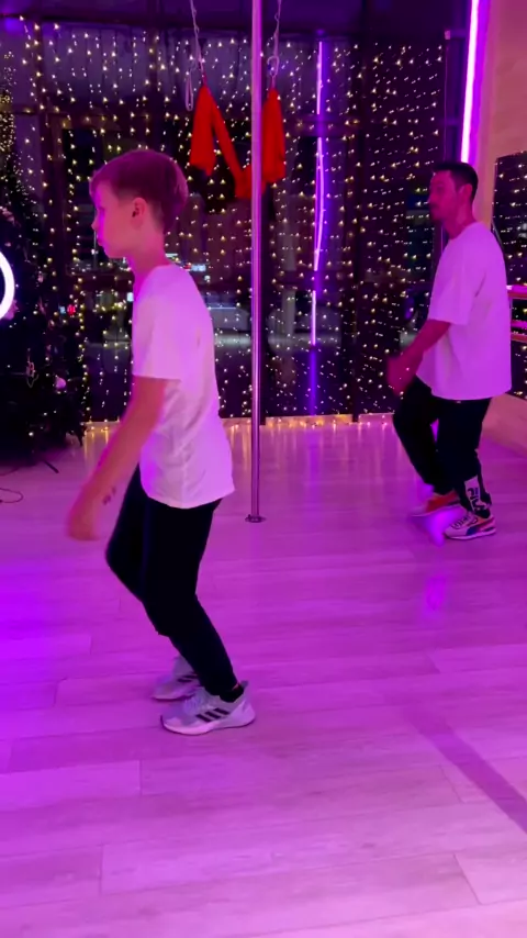 lev lelekov mary lelekova (@levlelekovmary) on Kwa ...| Kwai