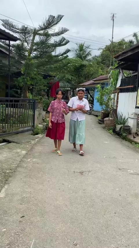 Desi Natalia (@Desi_natalia) on Kwai